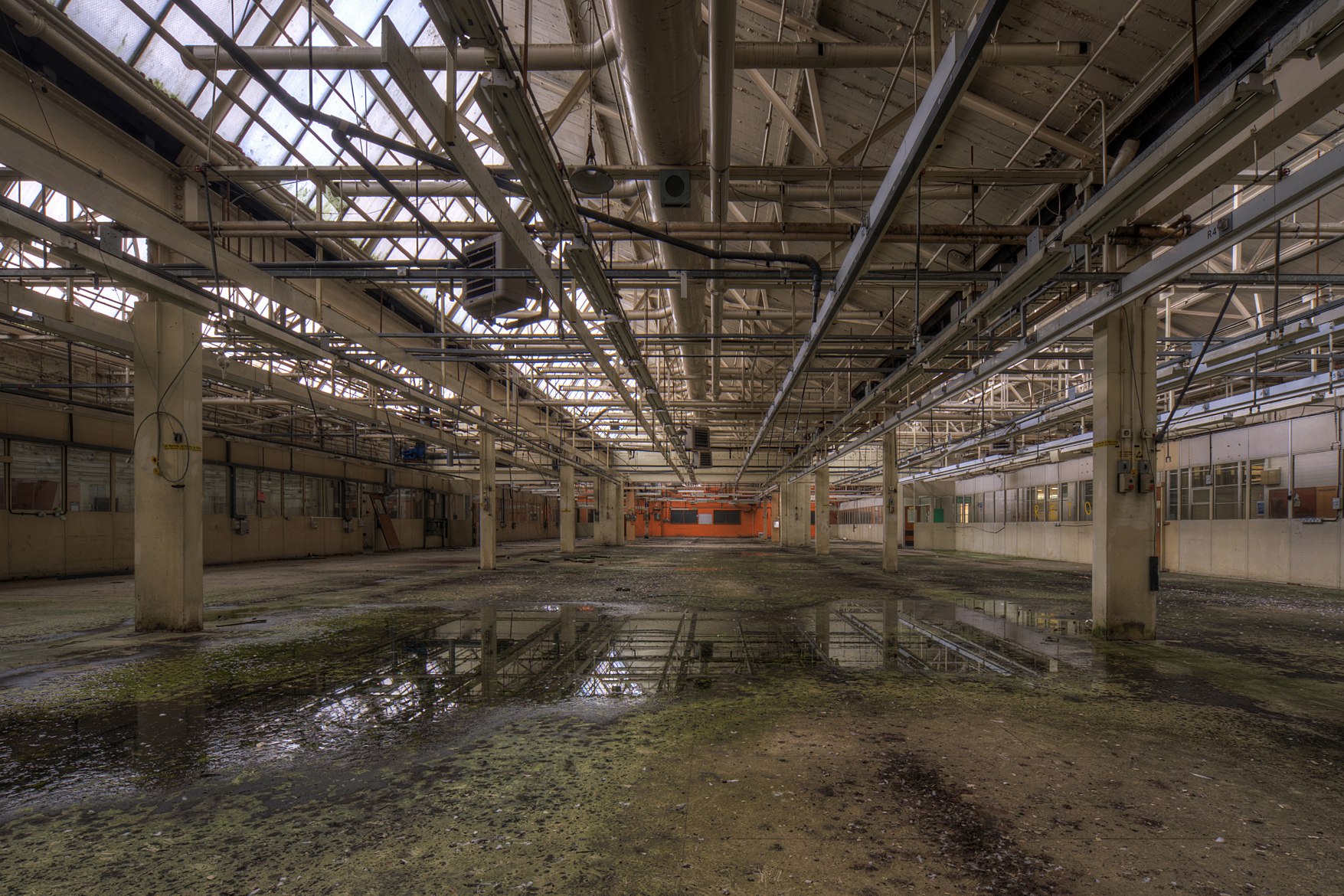 Transformacja we Włocławku – złom z fabryki cellulozy, krach fajansu i ...